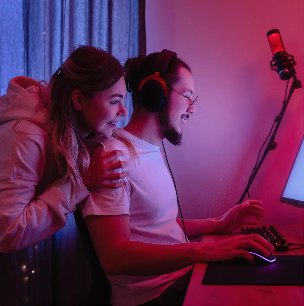 Date Player 2: A Dating Site for Gamers and Geeks